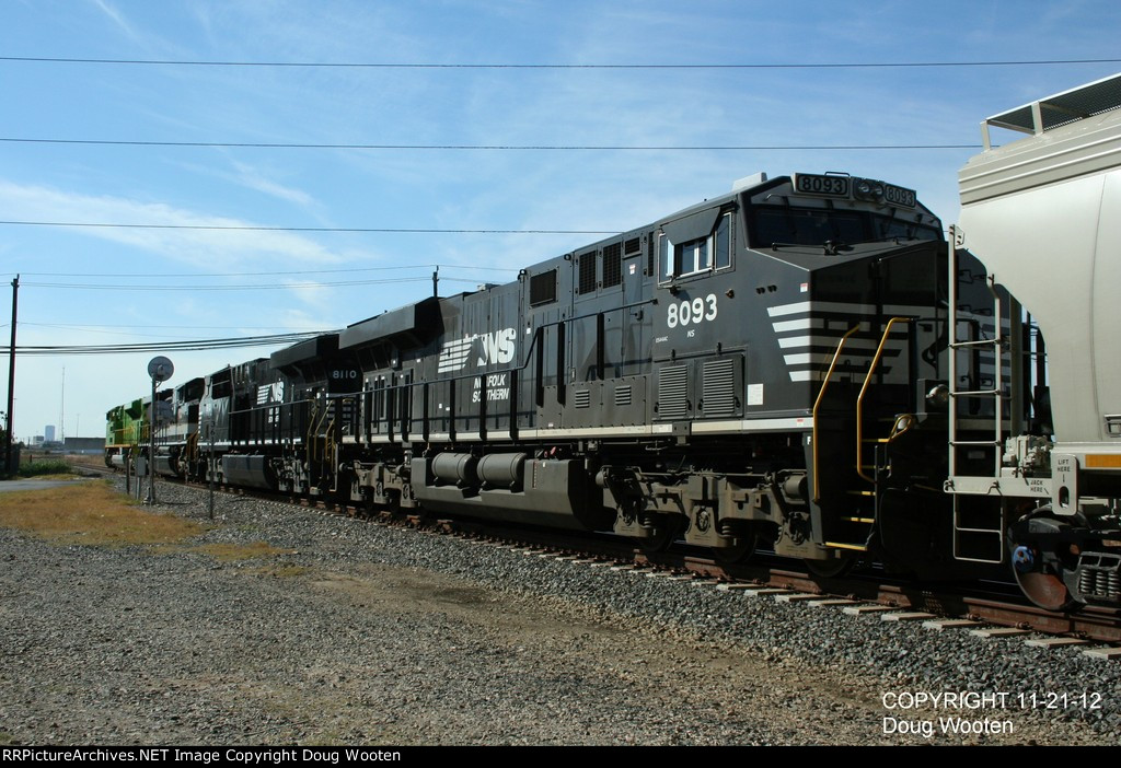 NS 8093